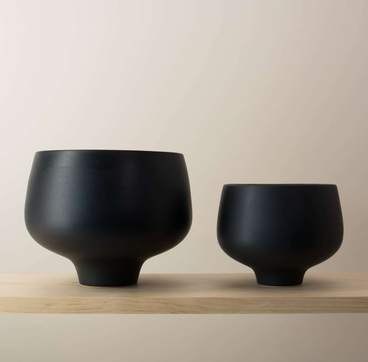 Matt Black Pedestal Pot, Small - Plant & Pot NZ